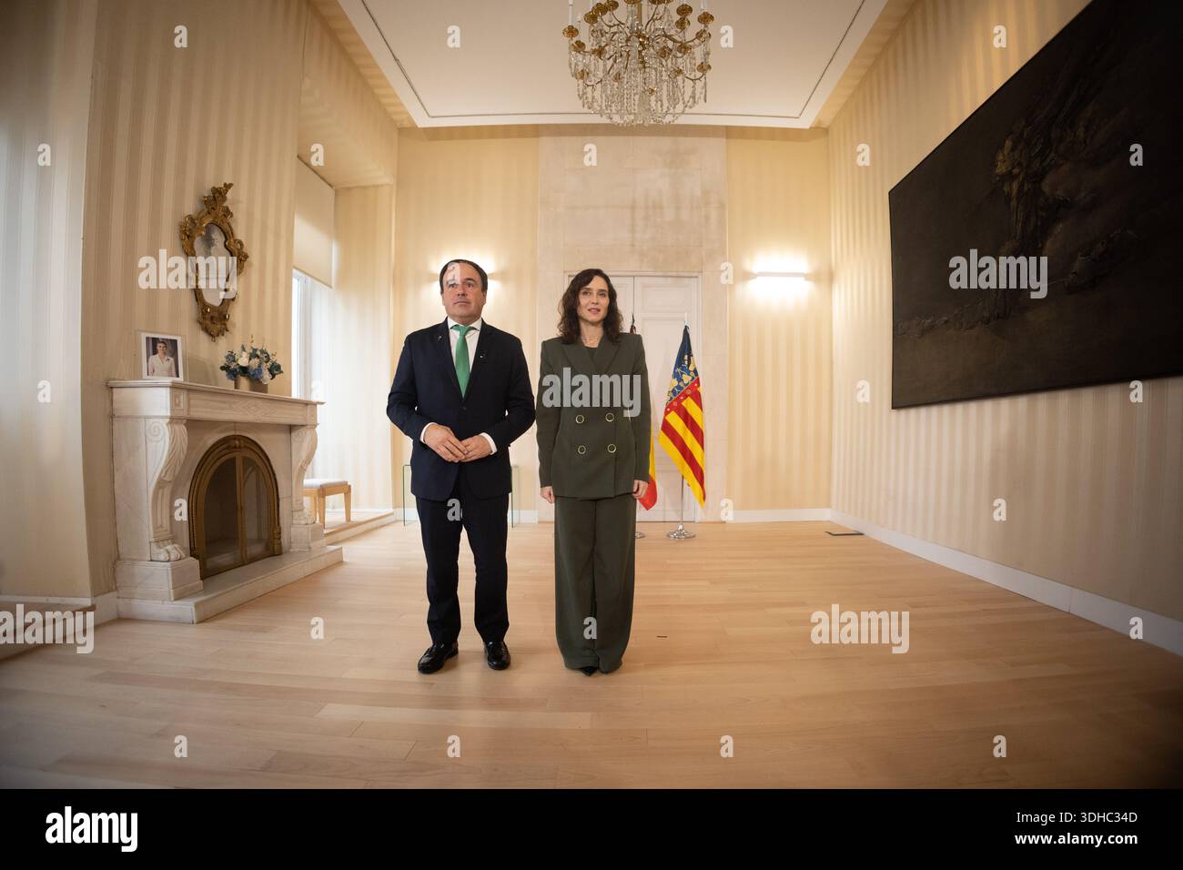 The President of the Community of Madrid, Isabel Díaz Ayuso, and the ...