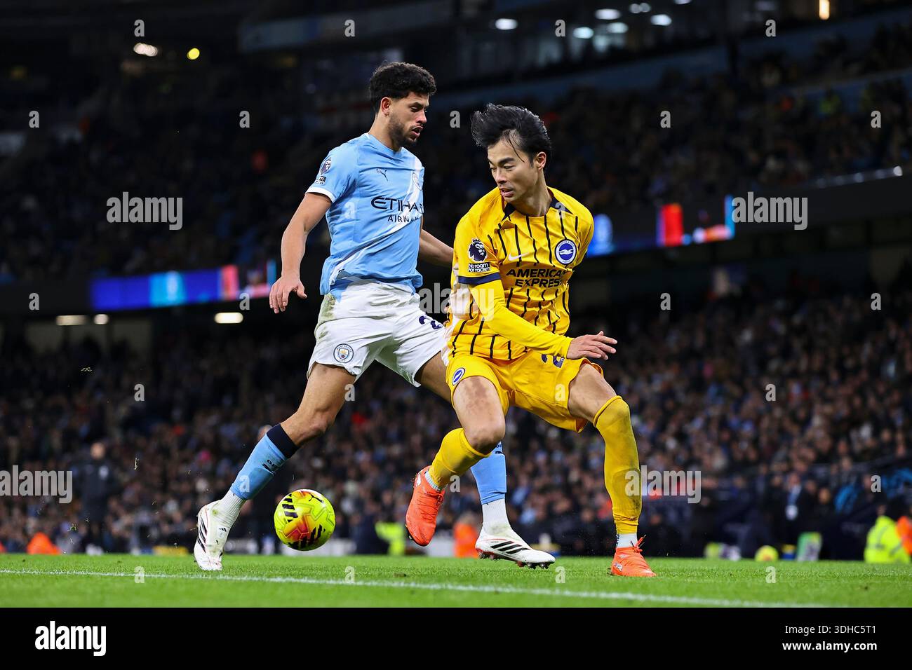 Kaoru Mitoma of Brighton during the Manchester City v Brighton & Hove ...