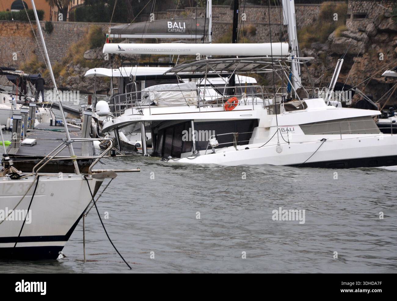 Palermo, Italy. 21st Jan, 2026. Palermo. Damage caused by Cyclone Harry ...