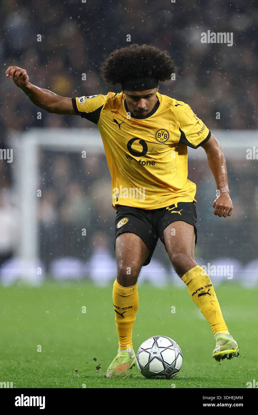 Tottenham Hotspur Stadium, London, UK. 20th Jan, 2026. UEFA Champions ...