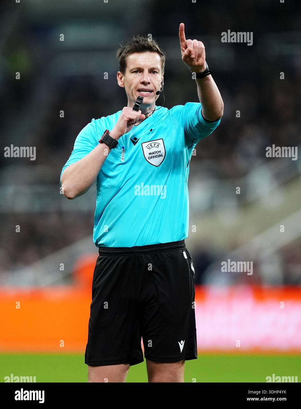 Referee Daniel Siebert during the UEFA Champions League match at St ...