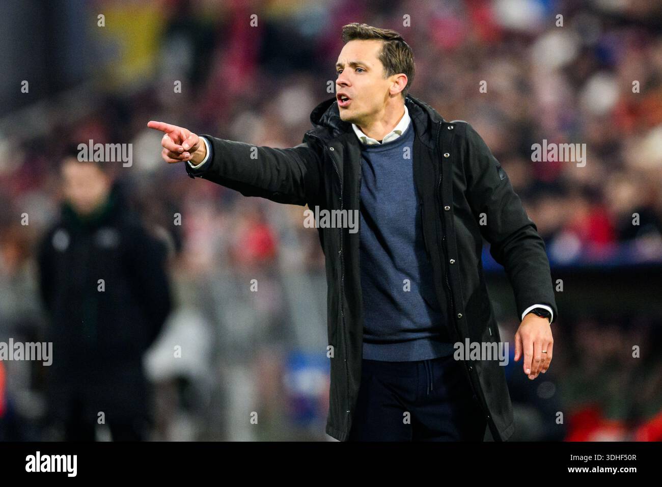 Munich, Germany. 21st Jan, 2026. Soccer: Champions League, Bayern ...