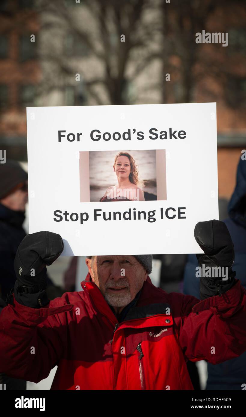 Renee good sign hi-res stock photography and images - Alamy