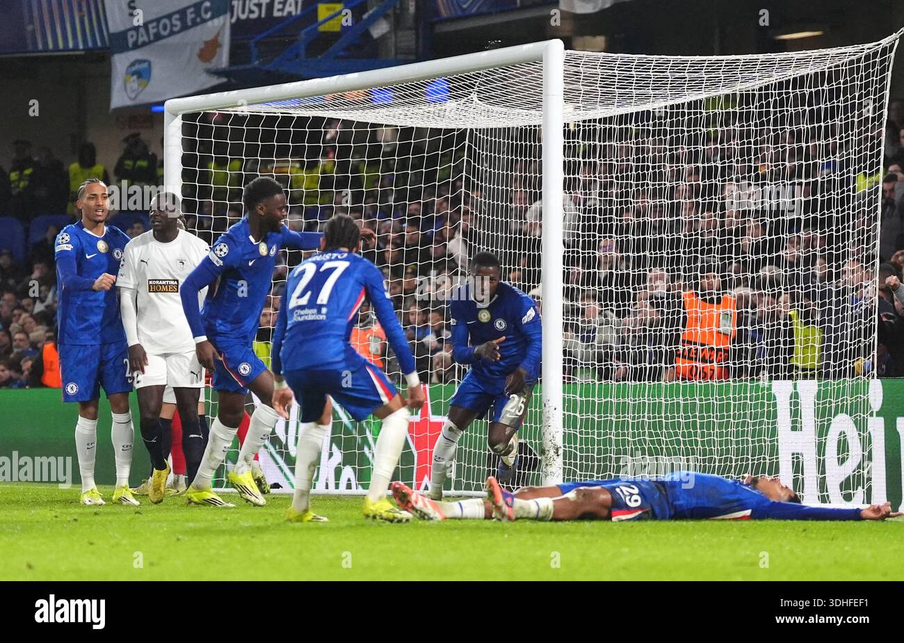 Chelsea's Moises Caicedo (centre) scores their side's first goal of the ...