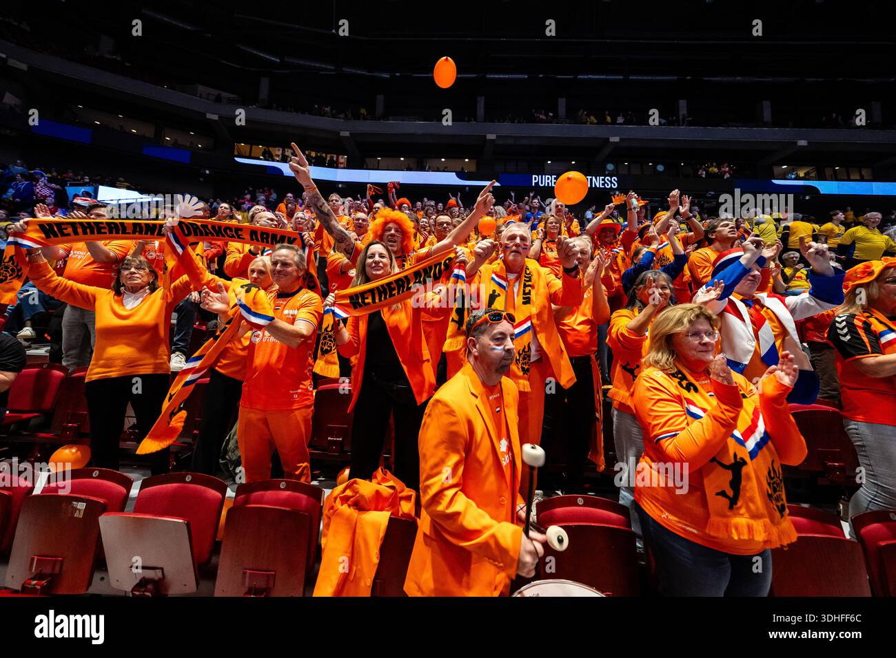 Holland fans 2026 hi-res stock photography and images - Alamy