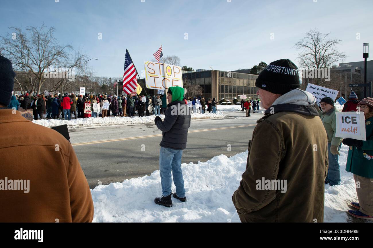 Winter protest minneapolis hi-res stock photography and images - Alamy