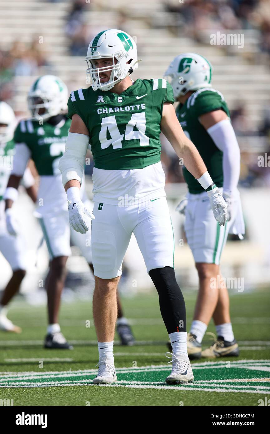 Charlotte linebacker Braden Mullen (44) lines up on defense against ...