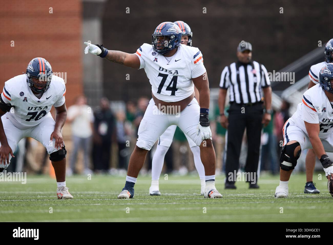 UTSA offensive lineman Darrell Jones (74) points to a defender against ...