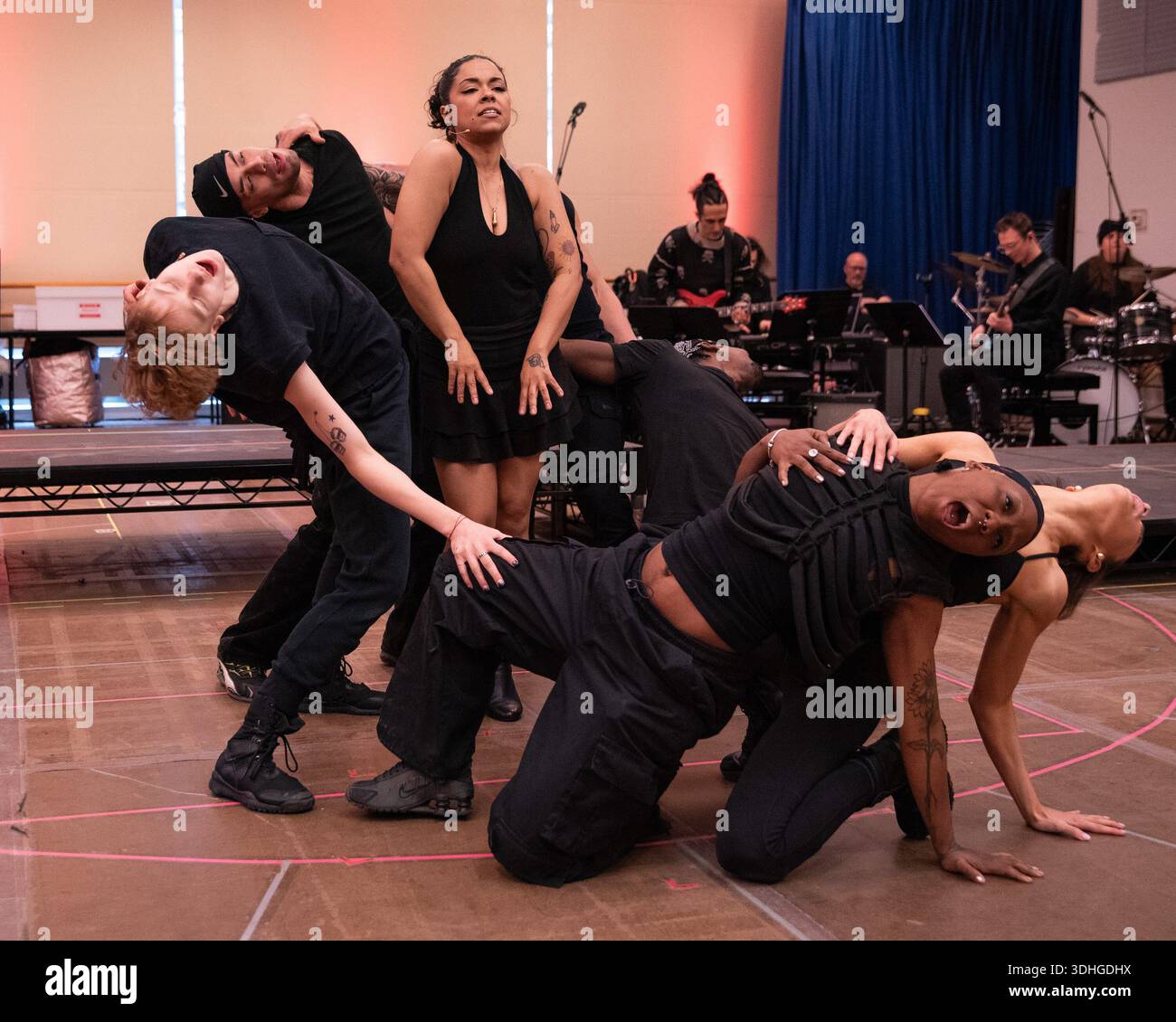 Brooke Simpson, Cast of Blood/Love: A Vampire Pop Opera Photo Call for ...