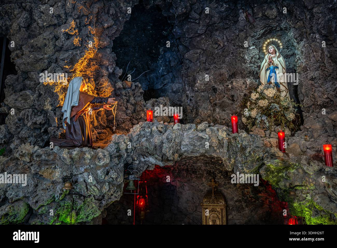 The Grotto of Our Lady of Lourdes: a scale replica of the famous French ...