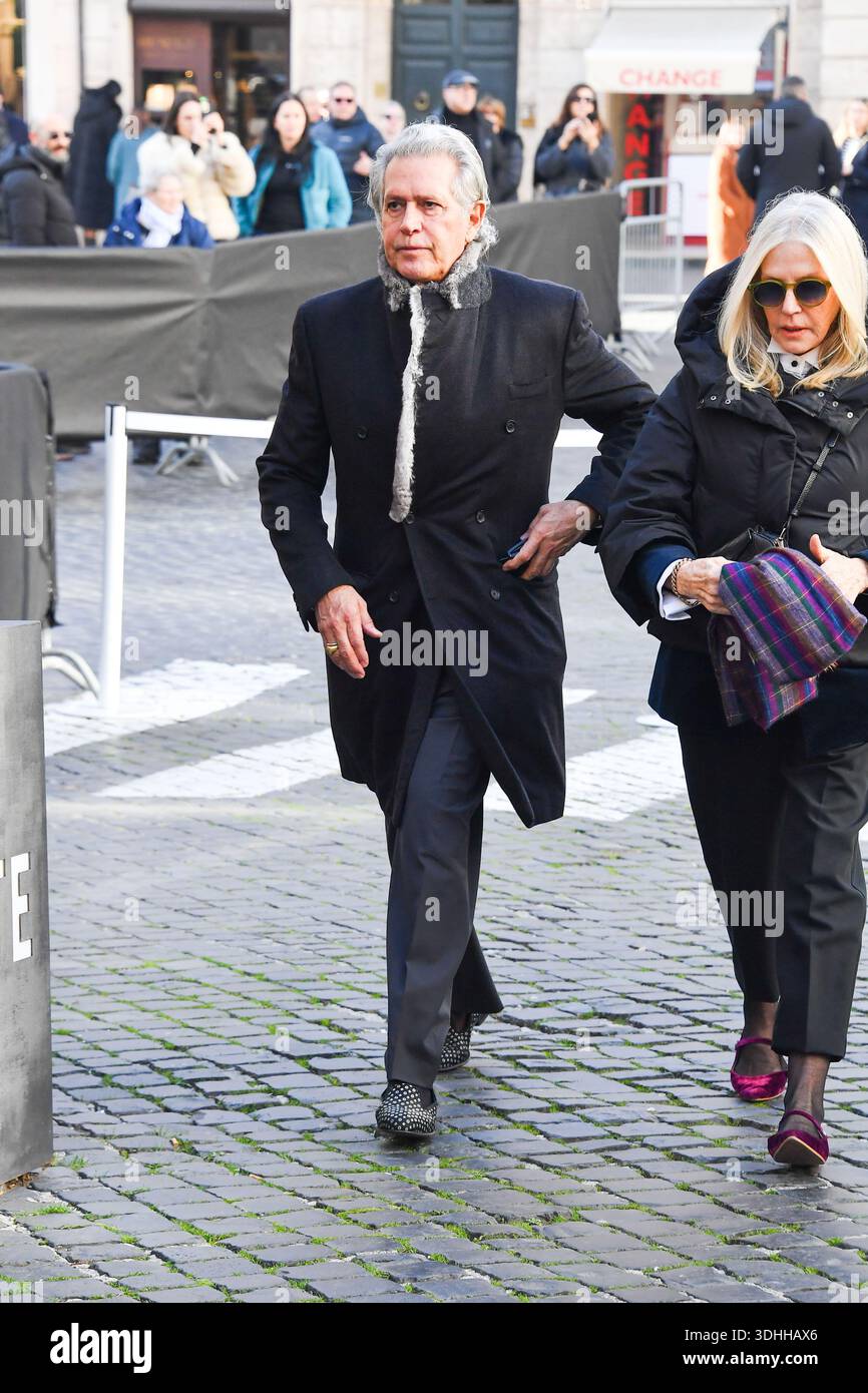 Rome, Italy. 22nd Jan, 2026. Rome, Death of Valentino Garavani - Day 2 ...