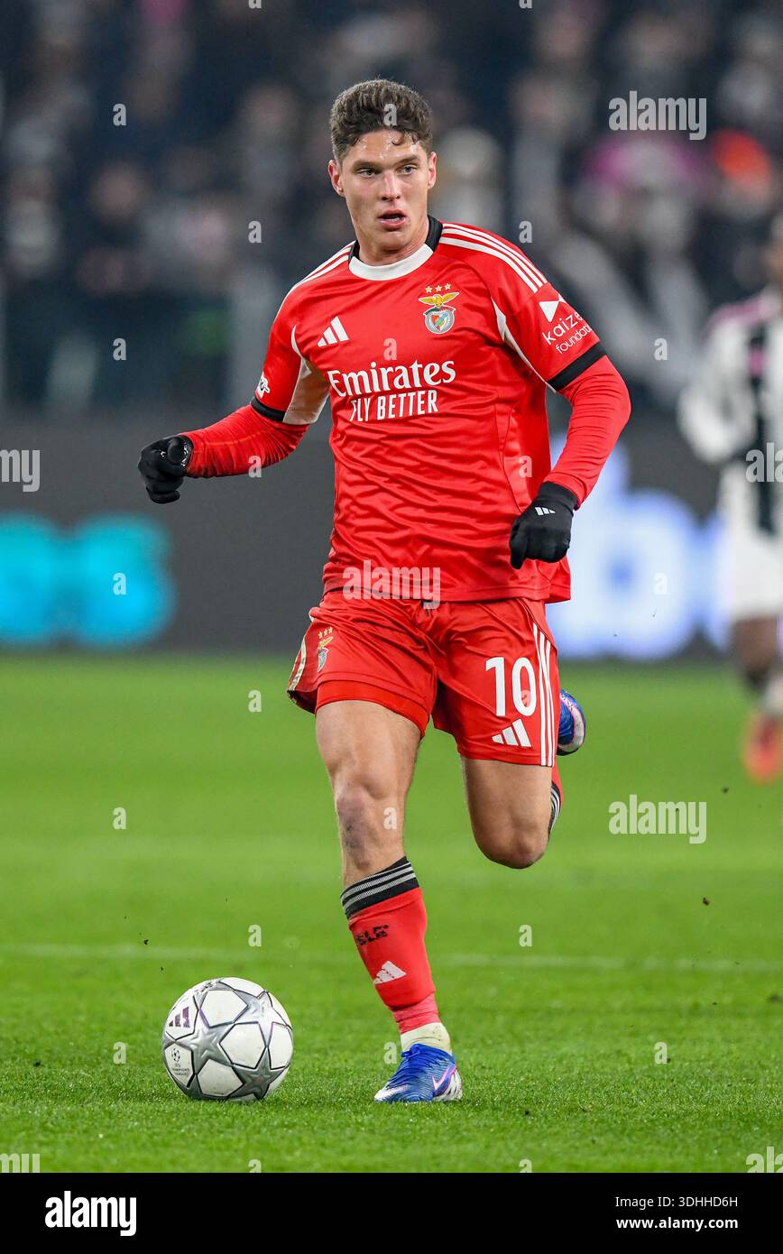 Turin, Italy. 21st Jan, 2026. Georgiy Sudakov (10) of Benfica seen ...