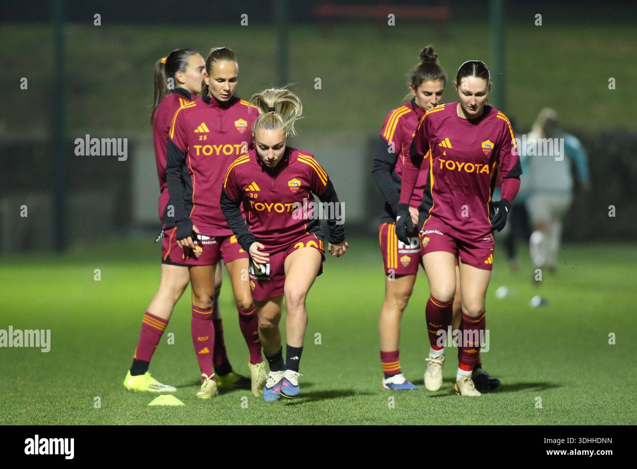 Players of A.S. Roma during the Coppa Italia Women, first leg, quarter ...
