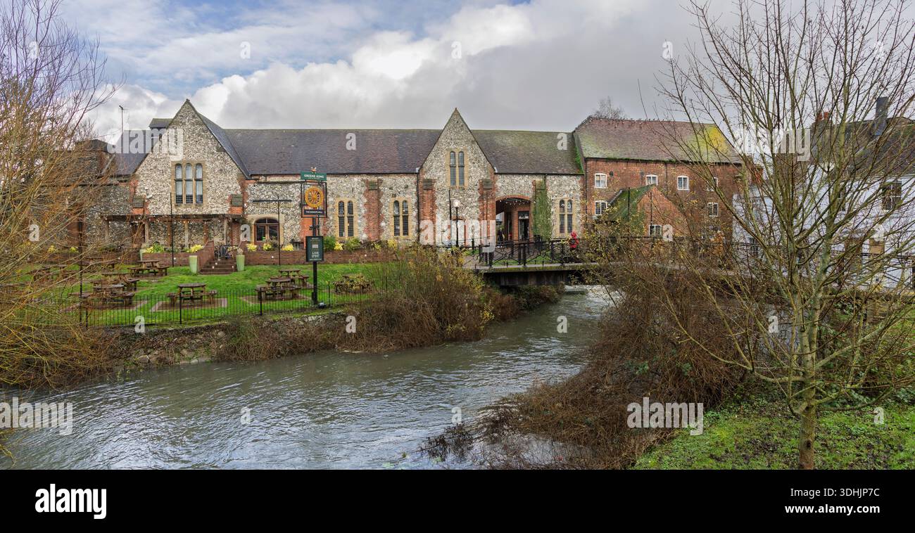 The Bishops Mill, a riverside pub on the River Avon, in Salisbury ...