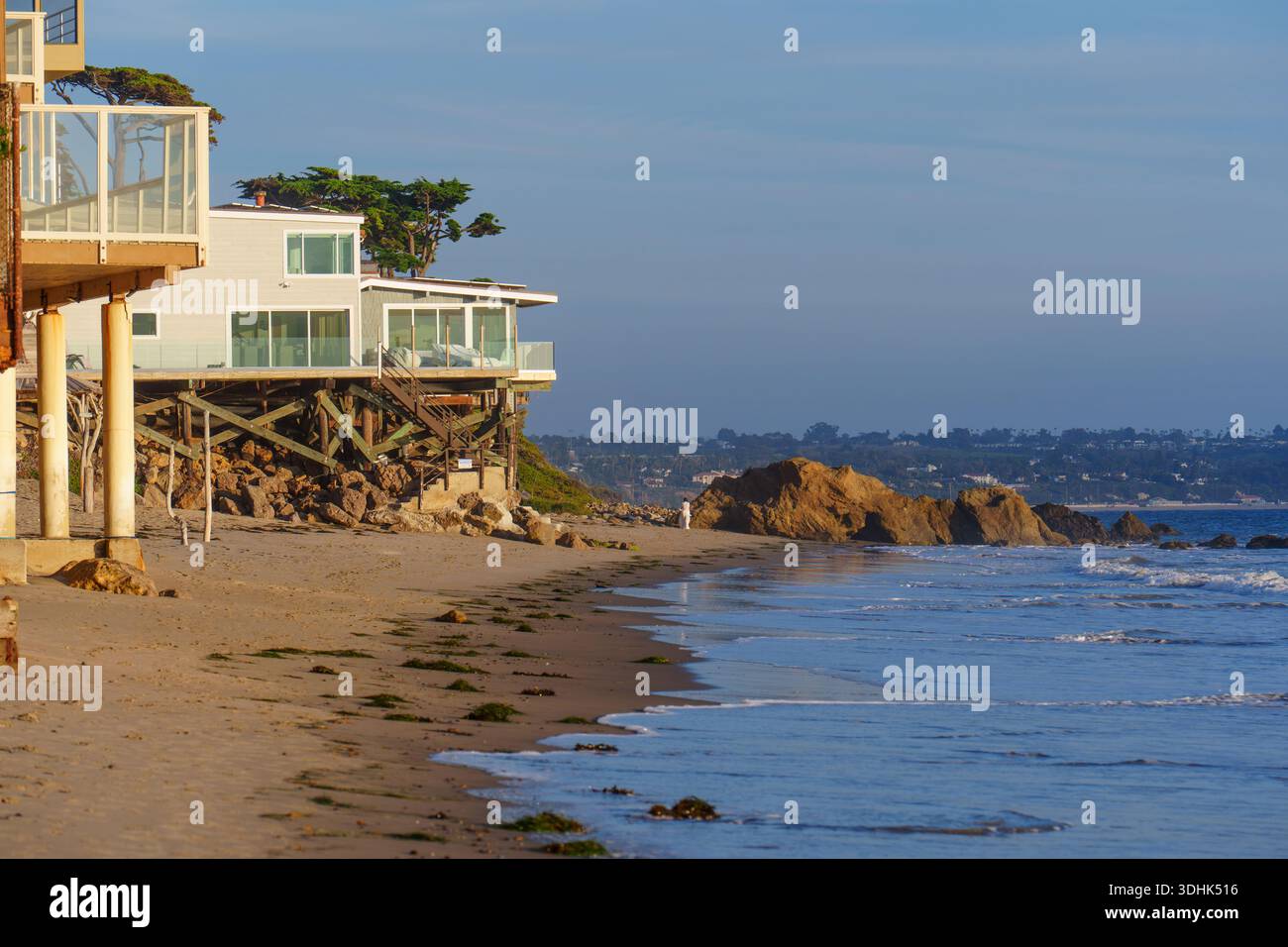 Coastal homes on robust stilts overlook El Matador State Beach ...