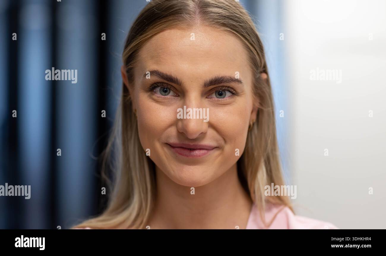 Slight gold on panel hi-res stock photography and images - Alamy