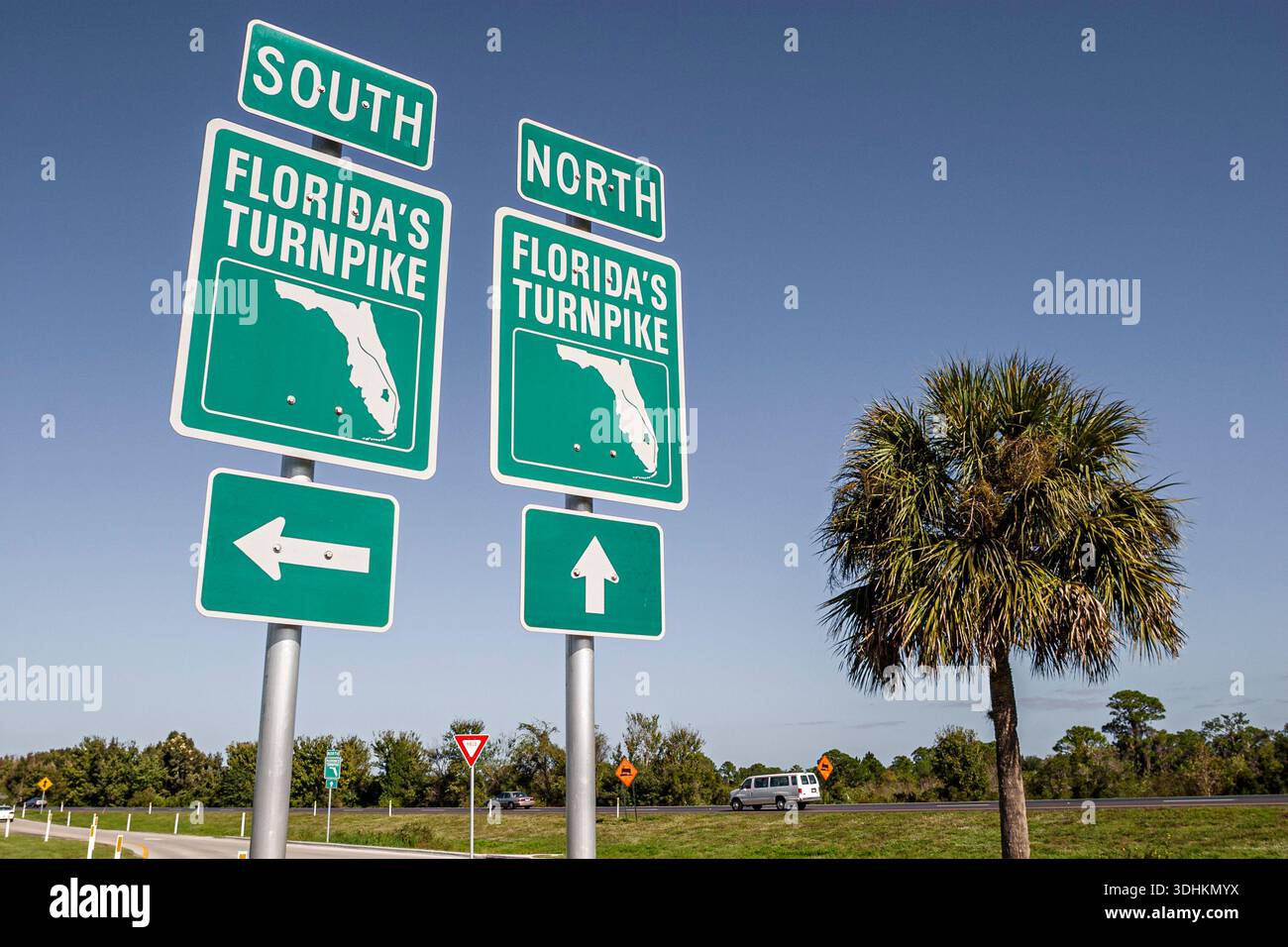 Florida Turnpike toll road highway signs sign Fort Drum Rest Stop ...