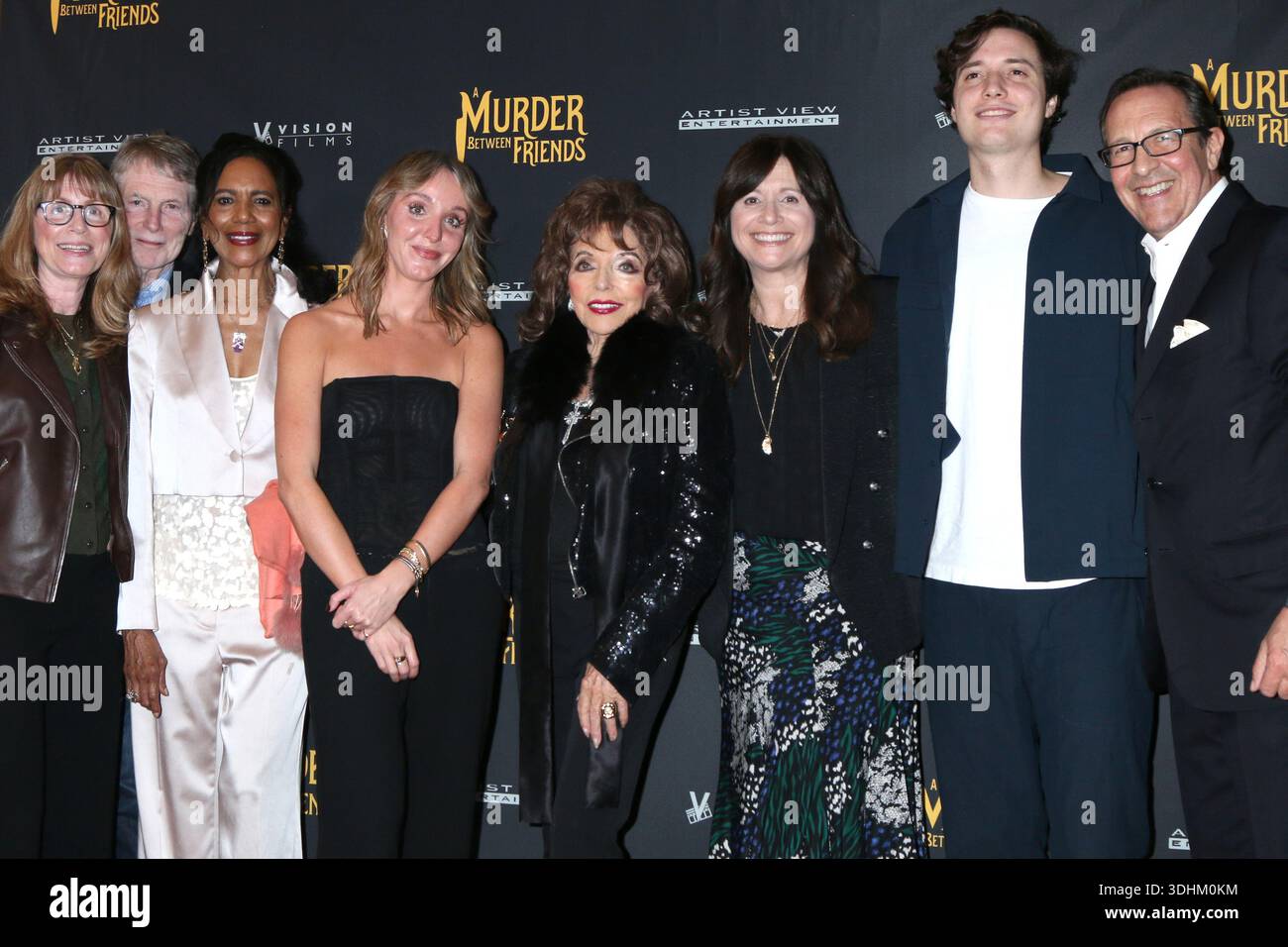 Joan collins center hi-res stock photography and images - Alamy