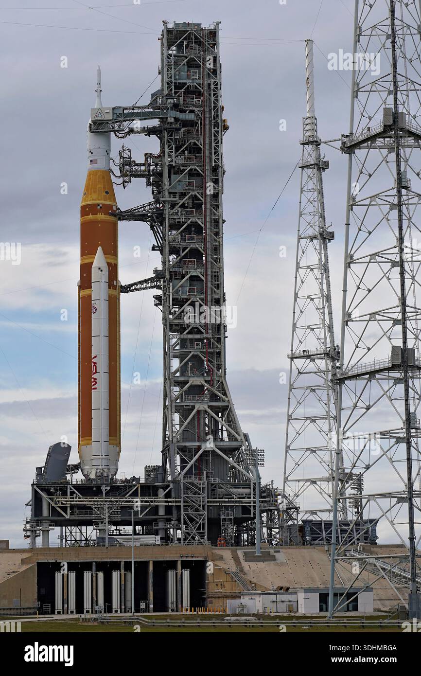 NASA's new rocket Artemis II sits on Kennedy Space Center's Launch Pad ...
