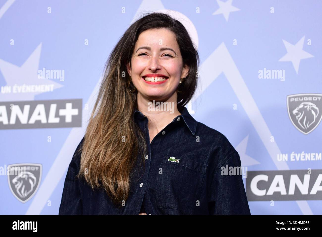 Baya Rehaz participates in the photo shoot for the film Coupe au bol ...