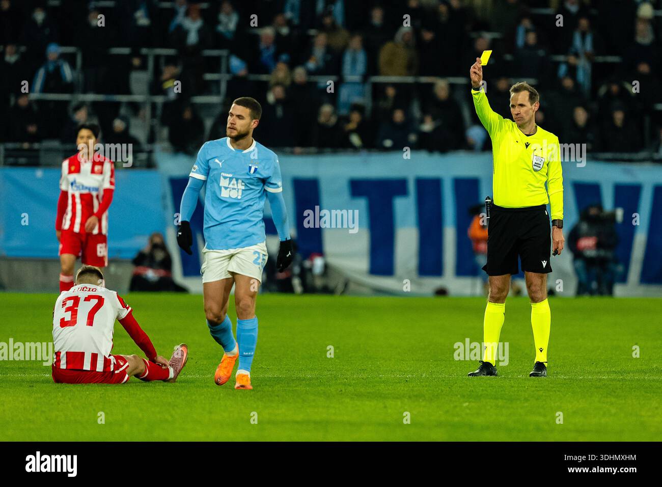 Malmo, Sweden. 22nd Jan, 2026. Referee Sascha Stegemann books Gabriel ...