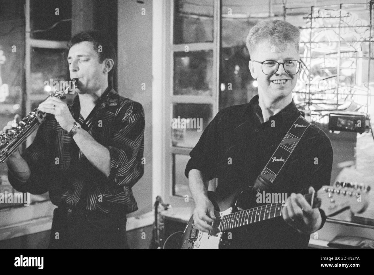 Alternative rock 1990s Black and White Stock Photos & Images - Alamy