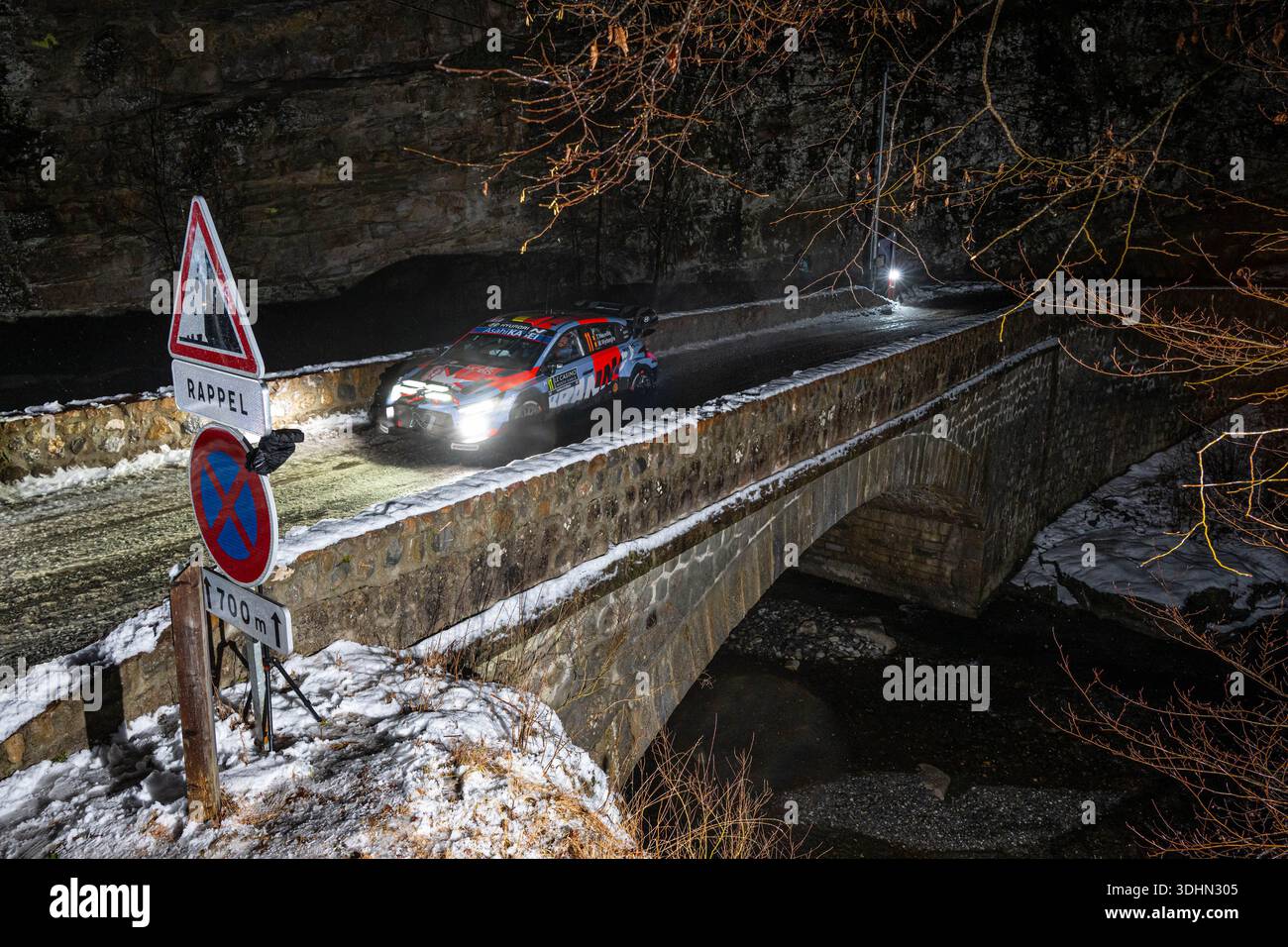 Hyundai motorsport factory hi-res stock photography and images - Alamy