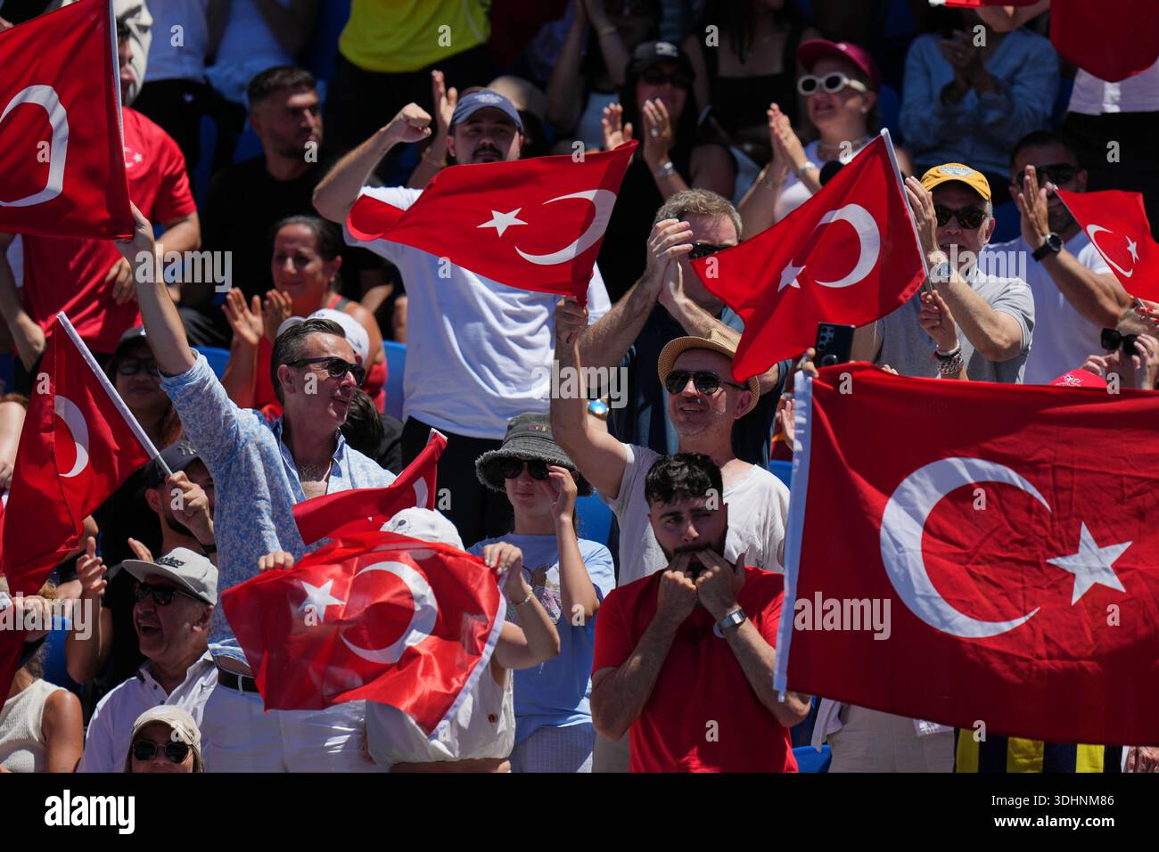 Supporters of Zeynep Sonmez of Turkey react during her third round ...