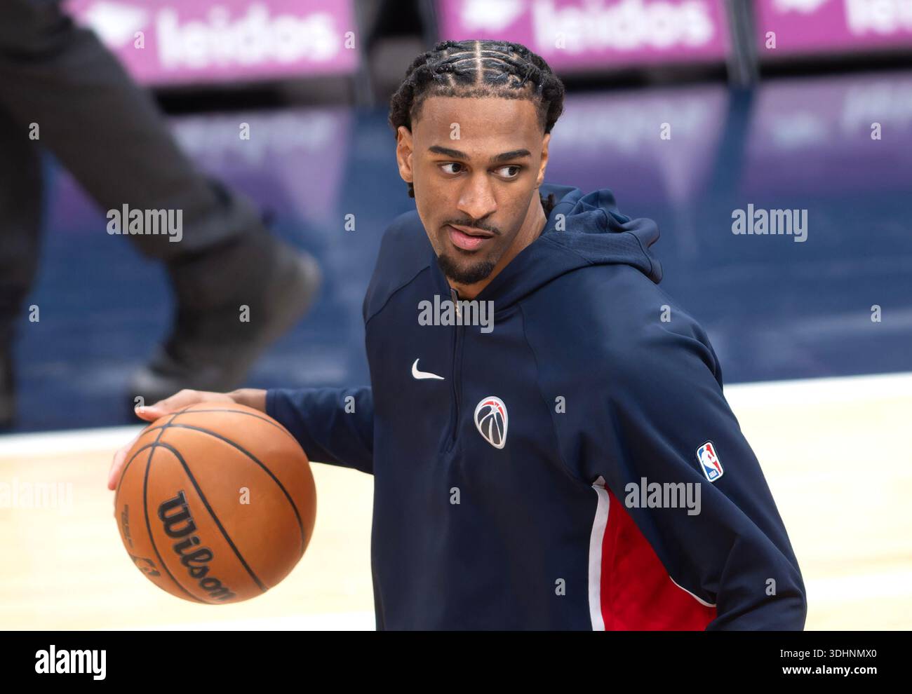 WASHINGTON, DC - JANUARY 22: Washington Wizards center Alex Sarr (20 ...