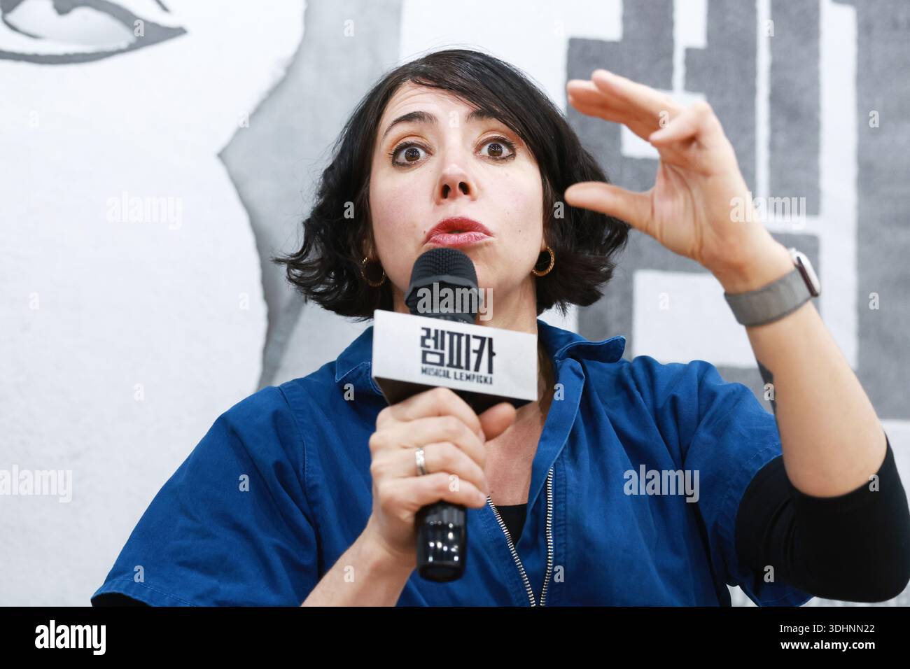 23rd Jan, 2026. American stage director Rachel Chavkin in Seoul Rachel ...