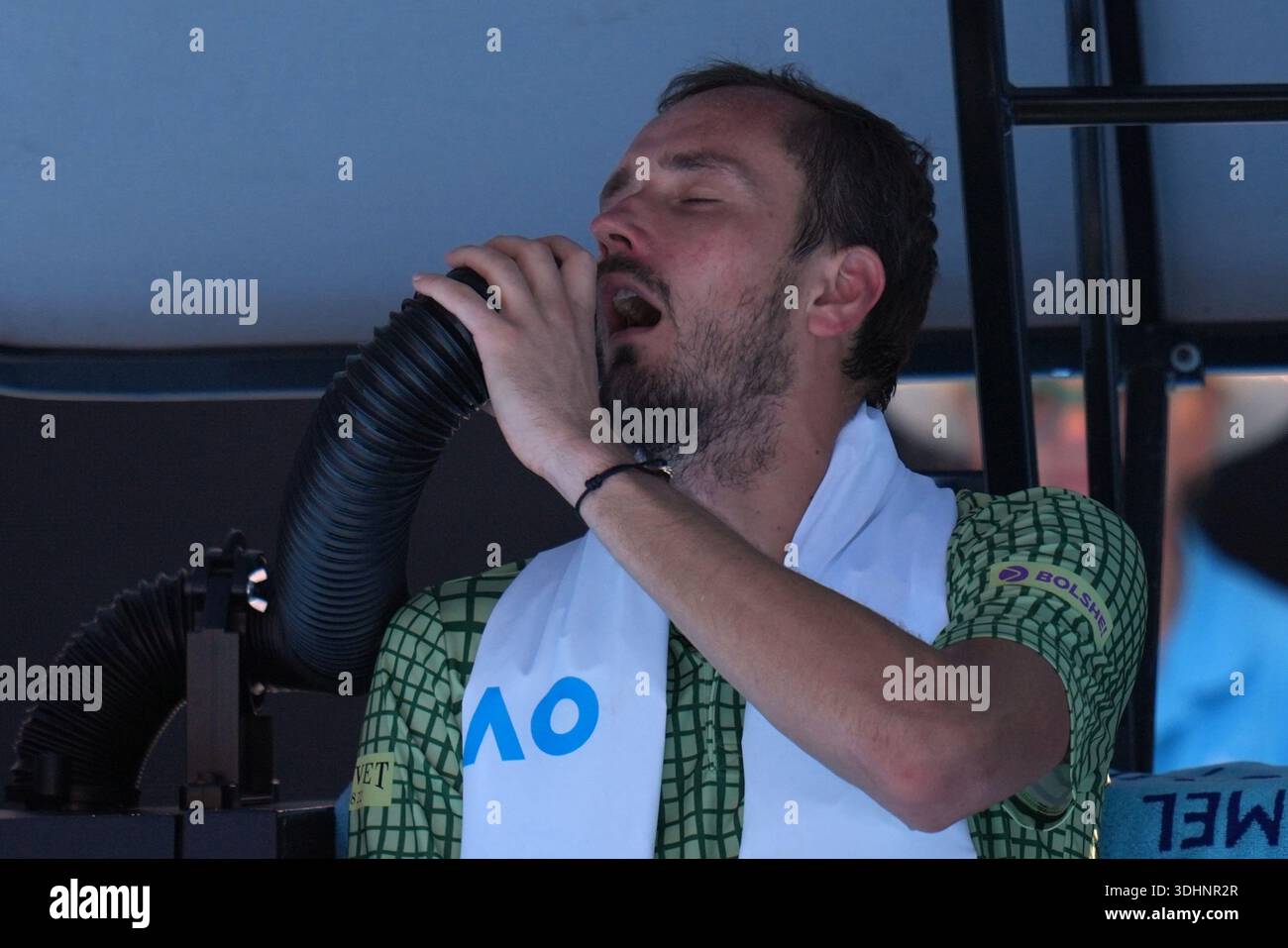 Daniil Medvedev of Russia cools himself down during his third round ...