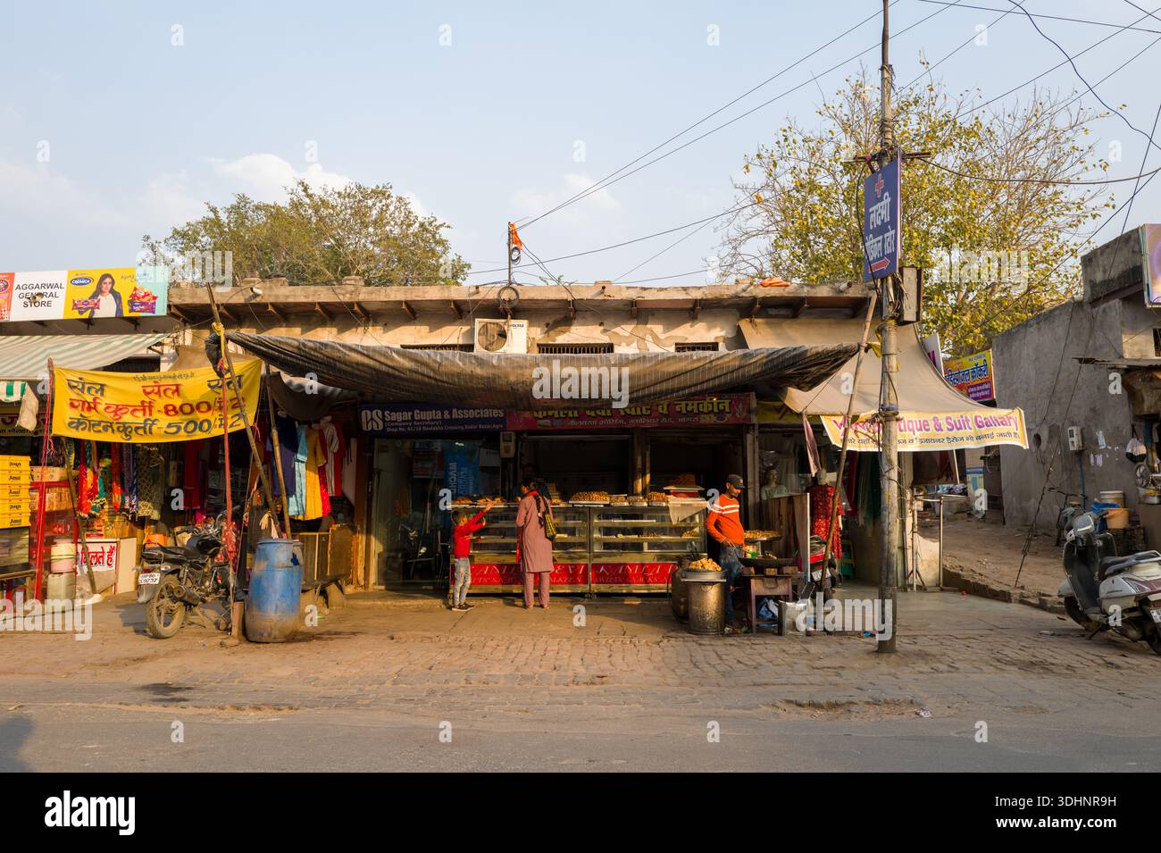 Sagar gupta and associates hi-res stock photography and images - Alamy