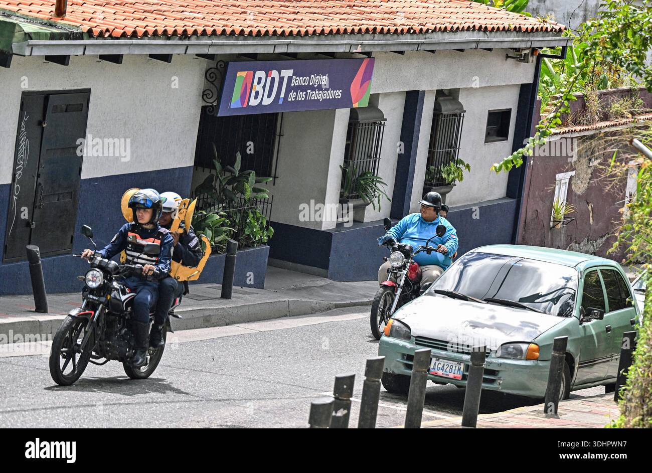 Banco Digital de los Trabajadores branch. Credit: Anatoly Zhdanov ...