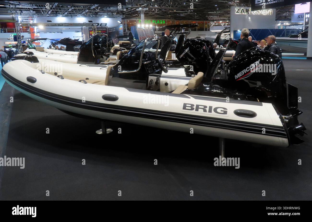 beinharte Luftkammerboote mit PS starken Außenbordern Duesseldorf boot ...