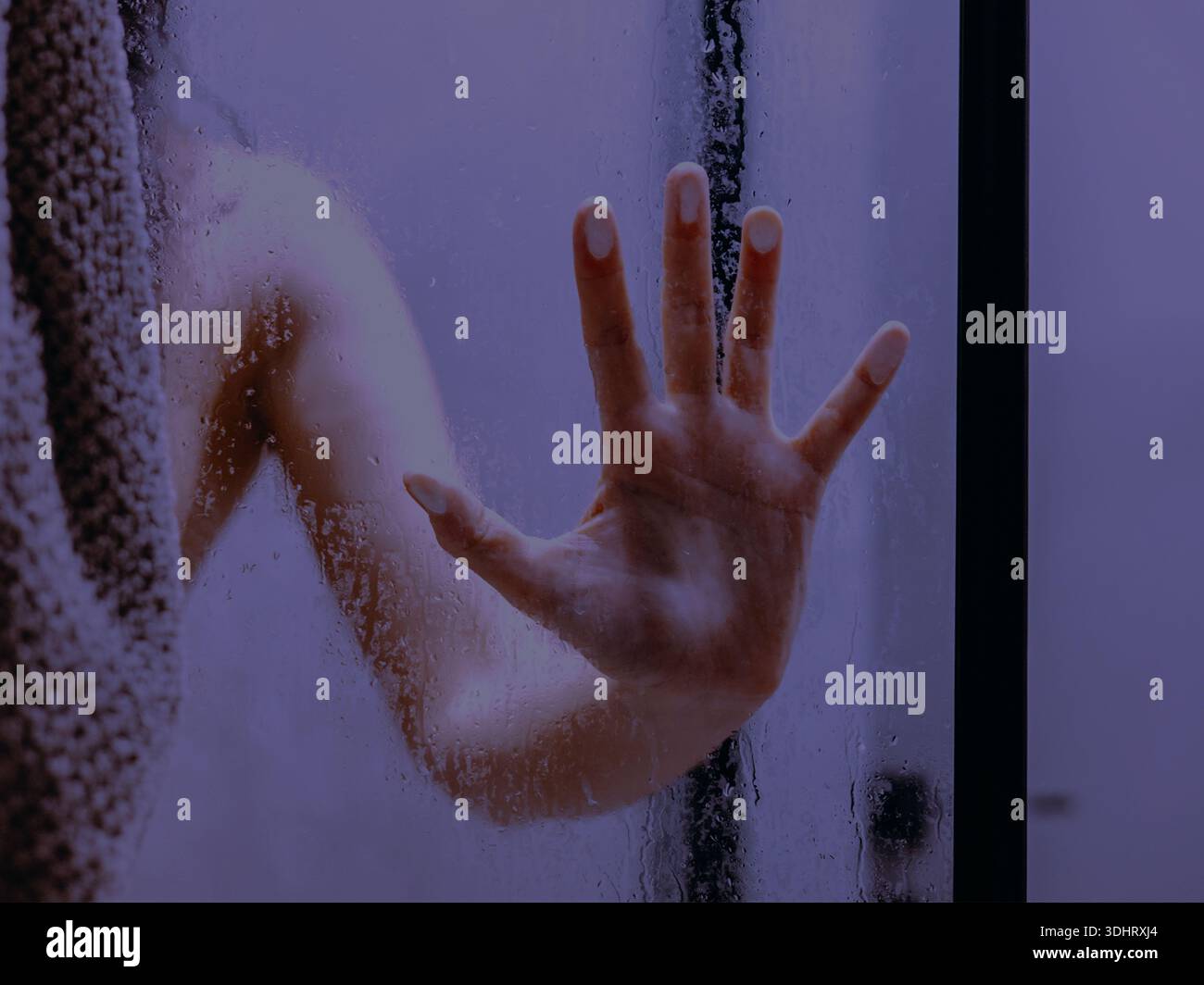 Silent cry for help concept hi-res stock photography and images - Alamy