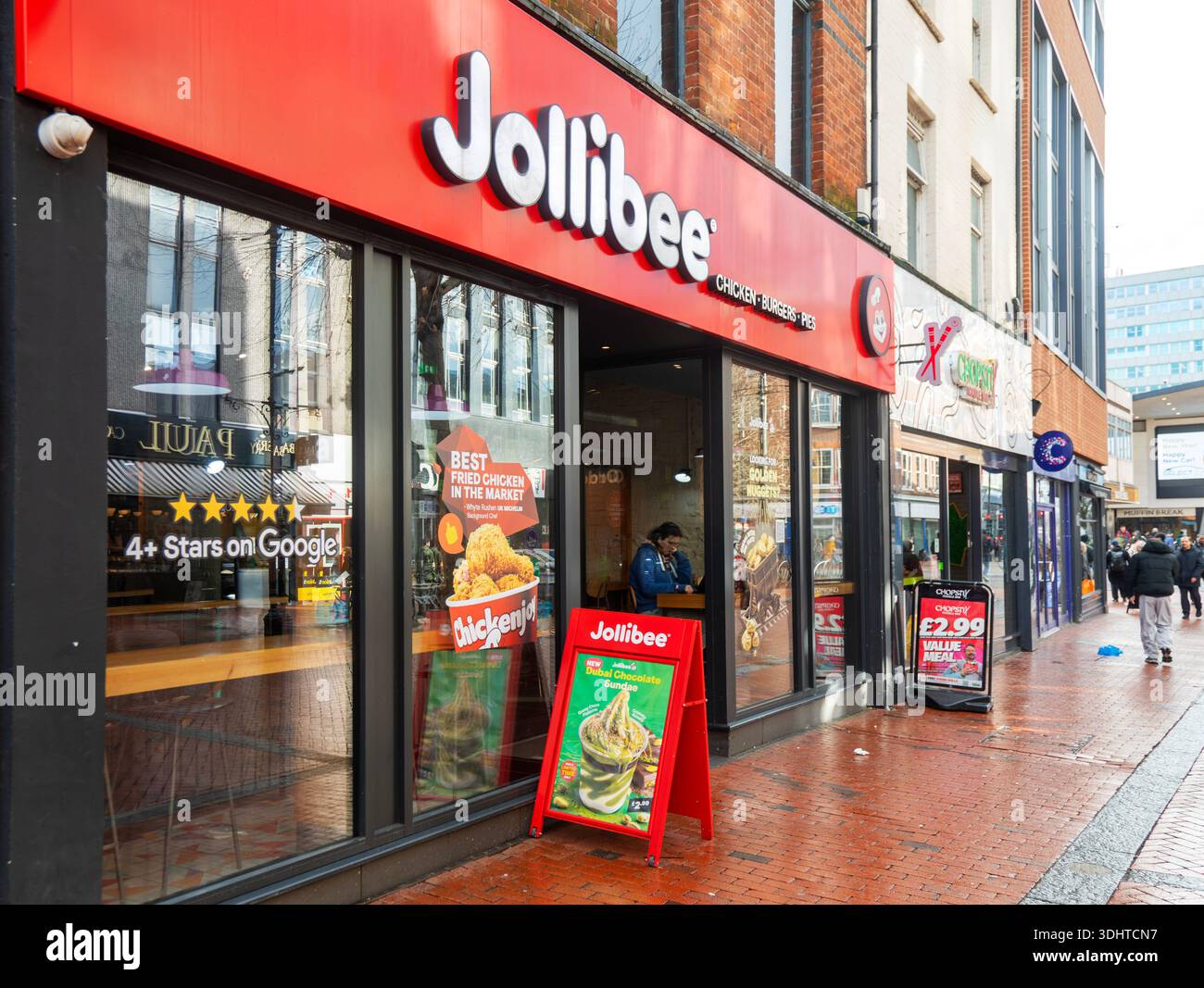 Jollibee hi-res stock photography and images - Alamy