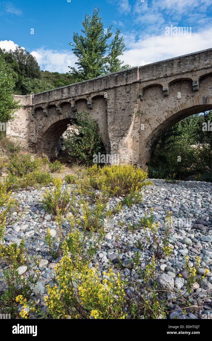 Pont de la bataille de ponte novu hi-res stock photography and images ...
