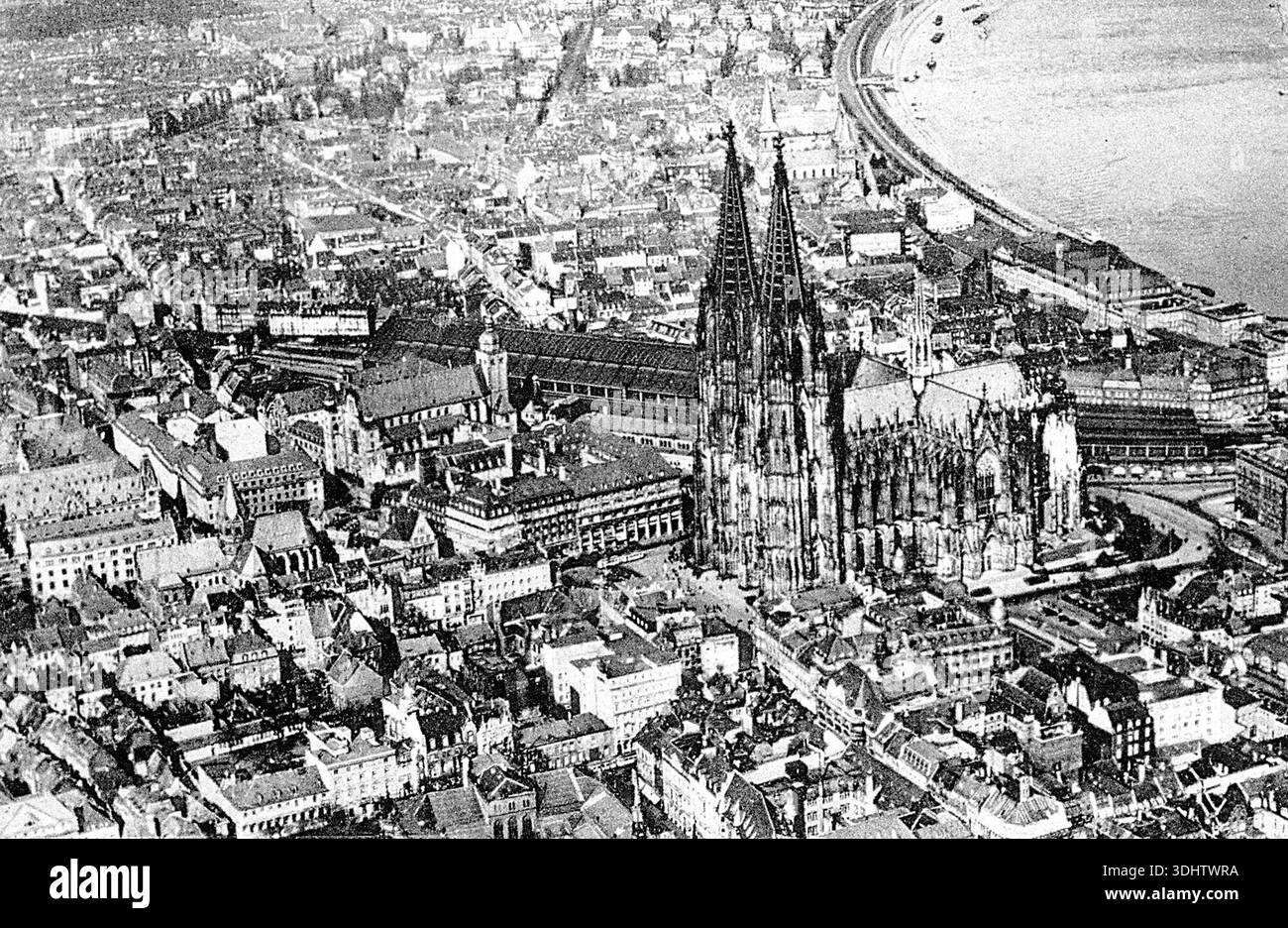 Aerial view of Cologne / Koln in the 1930's Stock Photo - Alamy