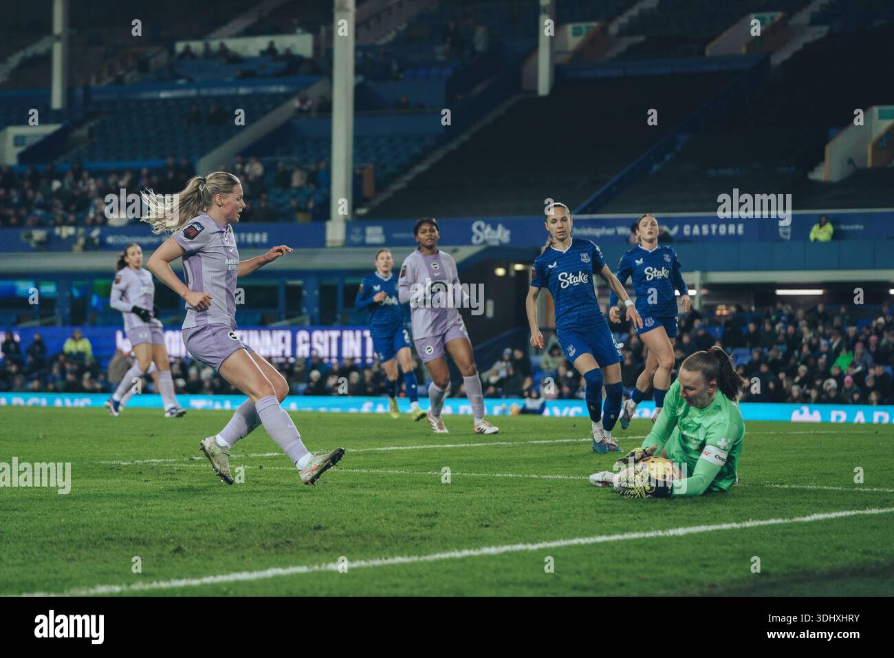 Liverpool, UK, 23rd Jan 2026: Everton’s Courtney Brosnan (in green ...