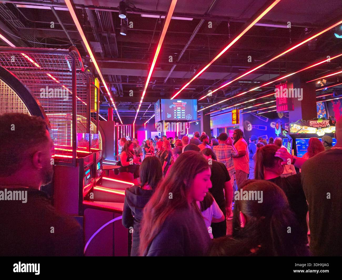 Bridgerton merch hi-res stock photography and images - Alamy