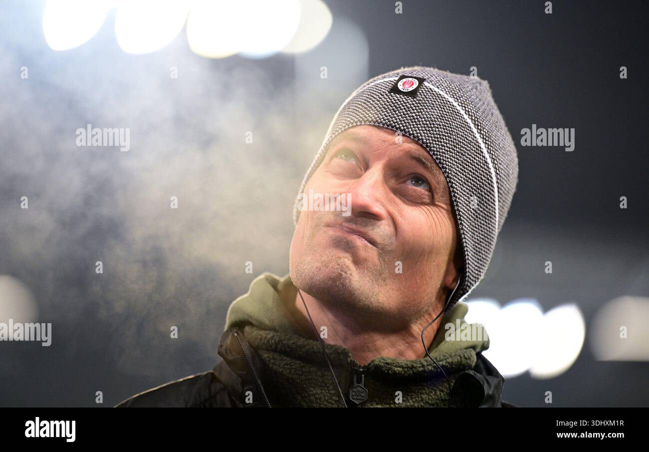 Trainer [coach] Alexander Blessin (St. Pauli) Hamburg, January 23, 2026 ...