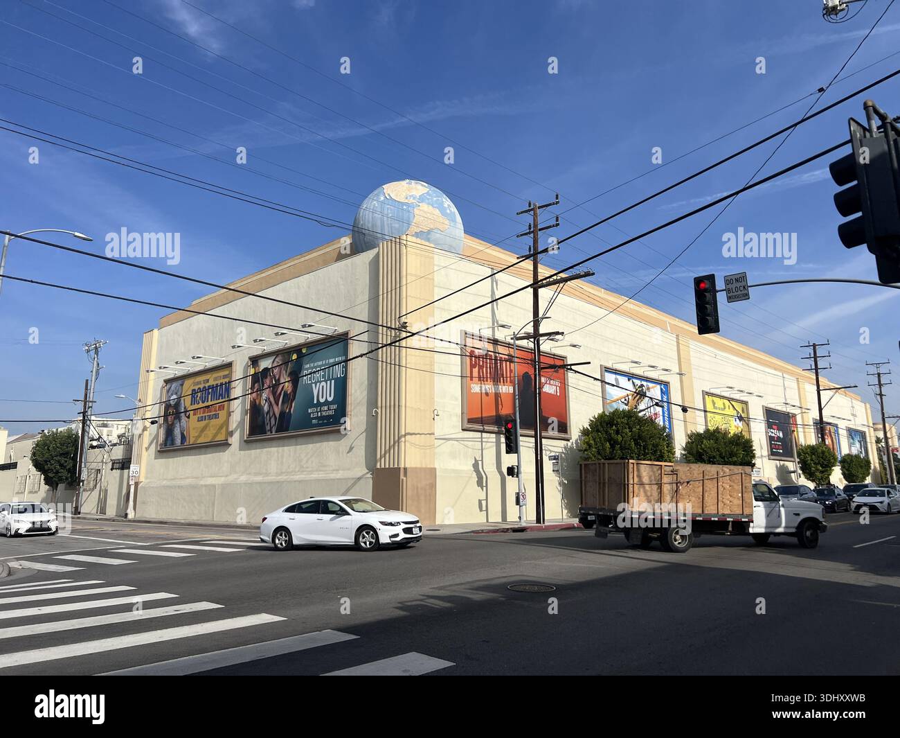 Facade of studio building at Paramount Picture, Los Angeles, California ...