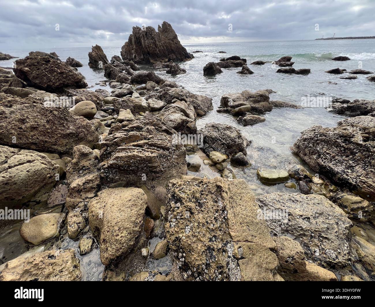 Tide pools at Corona Del Mar State Beach, Newport Beach, California ...