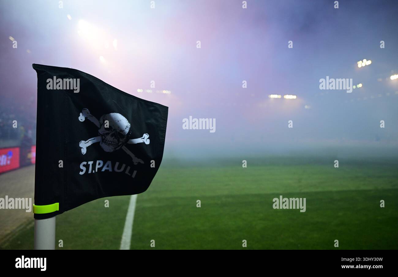 Corner flag, smoke after pyro fireworks by fans St. Pauli, Millerntor ...