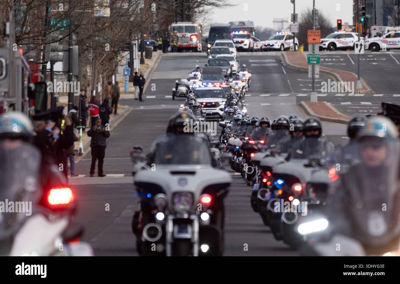 Washington, Dc, USA. 23rd Jan, 2026. Hundreds of police officers ...