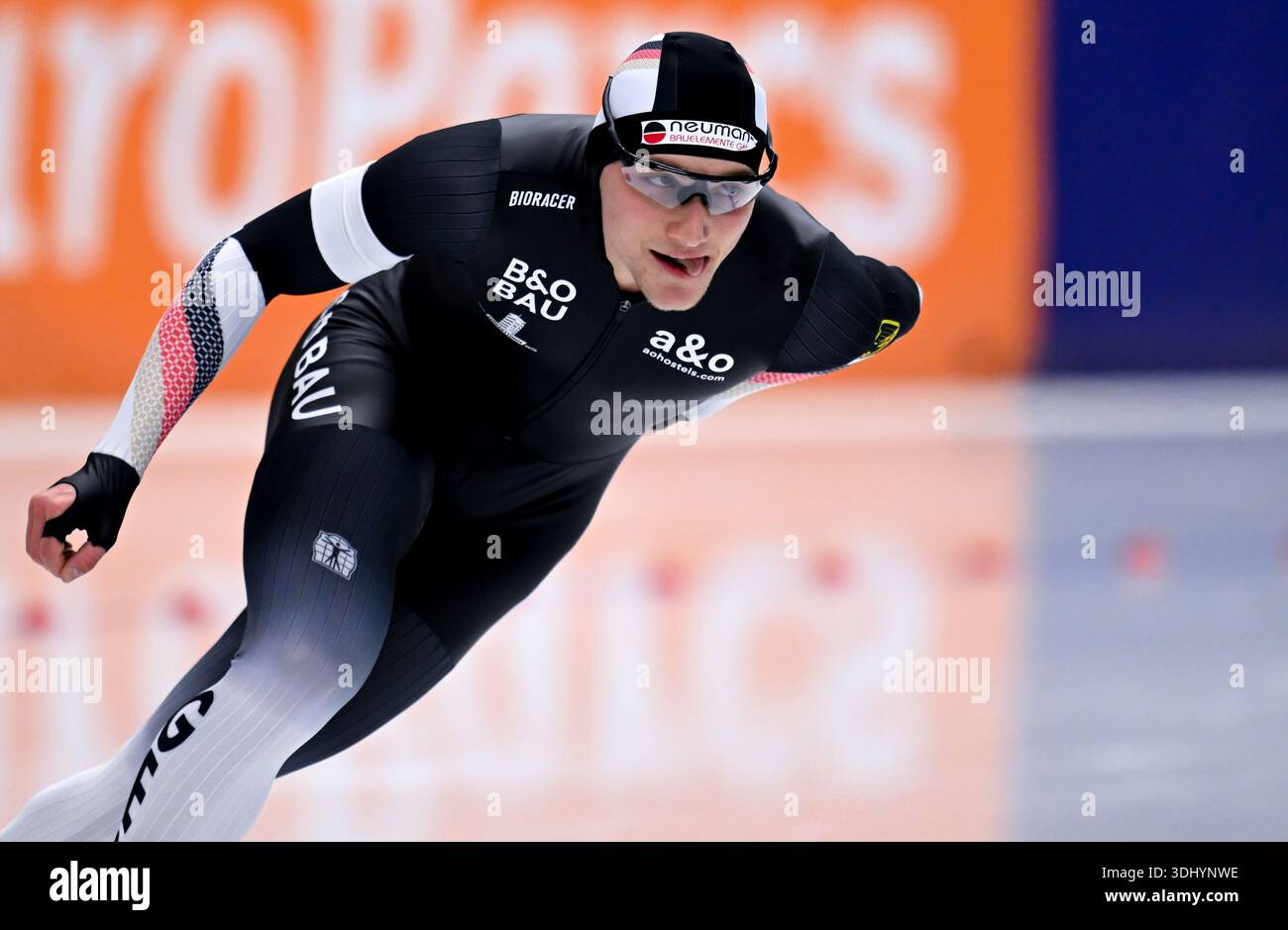 23 January 2026, Bavaria, Inzell: Speed skating: World Cup, 1500 m, men ...