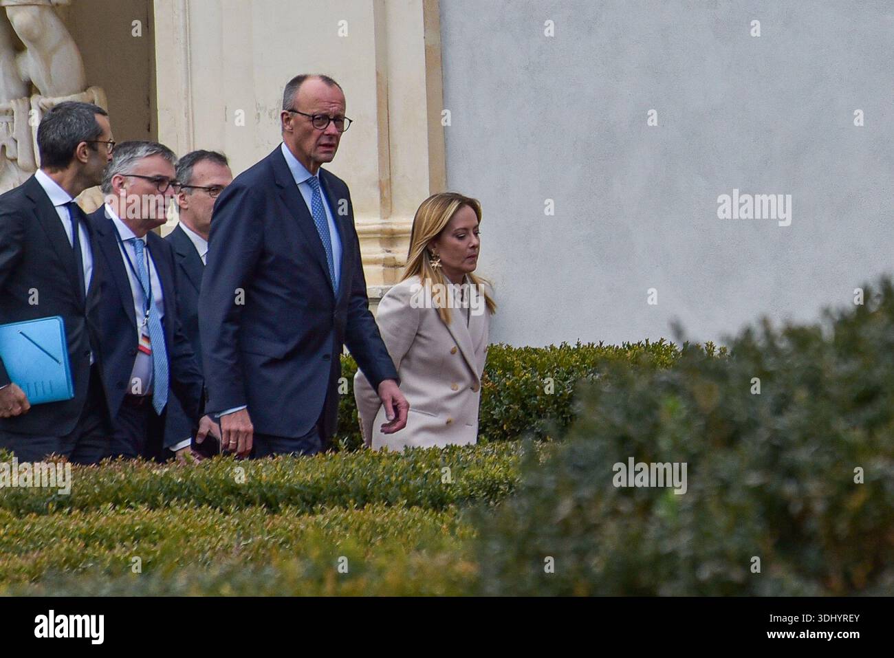 Italian Prime Minister Giorgia Meloni and German Federal Chancellor ...