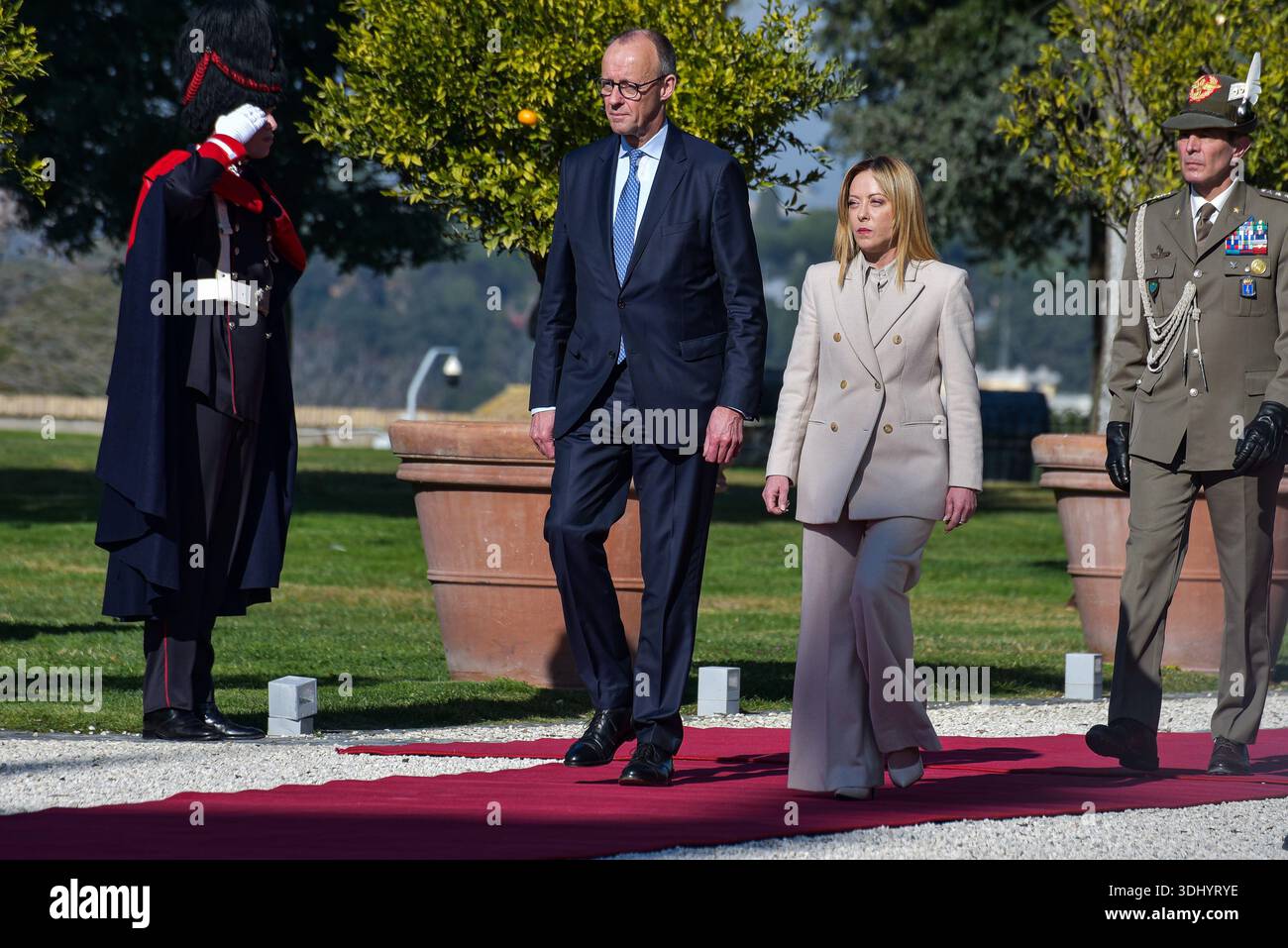 Italian Prime Minister Giorgia Meloni and German Federal Chancellor ...