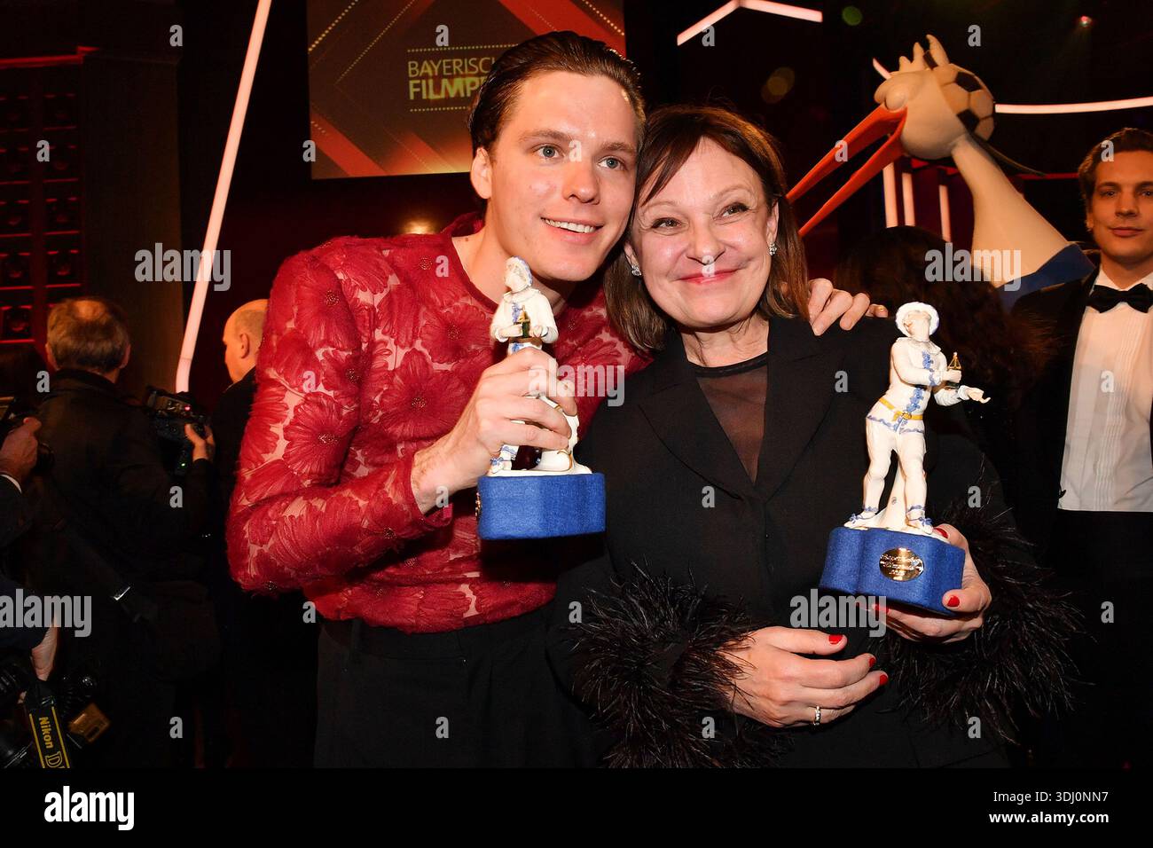 Til Schindler and Heike Hanold-Lynch with their awards during the 47th ...
