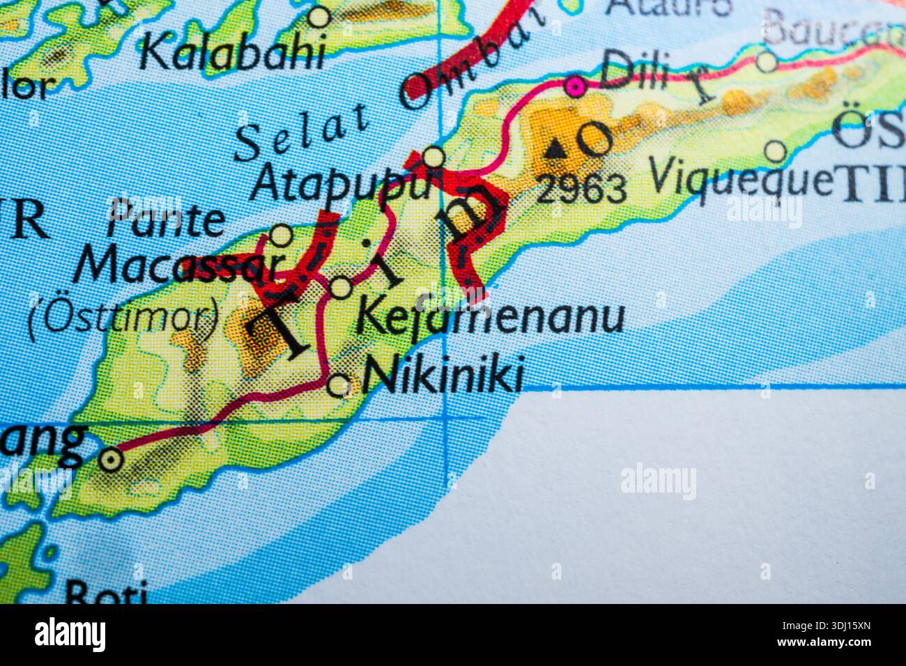 Timor island map showing borders and towns Stock Photo - Alamy